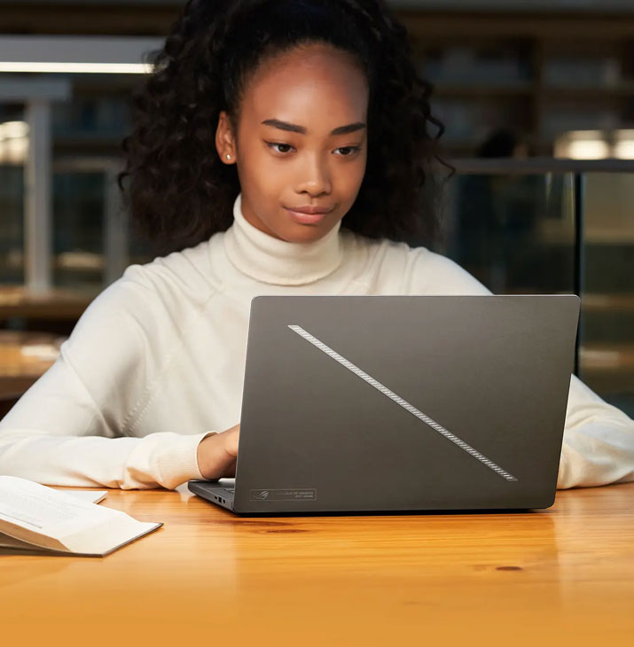 Asus GA403UI-QS061X, ROG Zephyrus G14, 14" 3K Screen (IR-Webcam), AMD ...